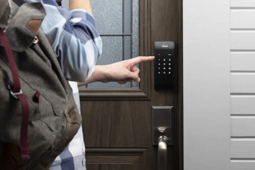 DB2 – Alfred Smart Locks